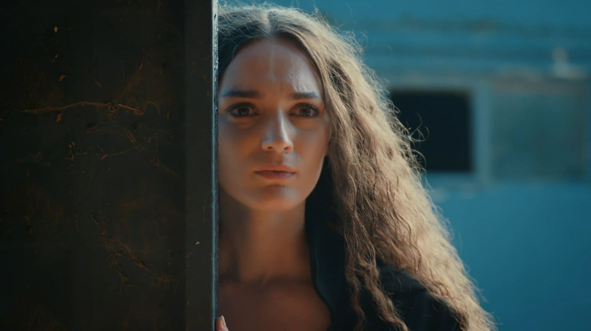 Dziedzictwo: 591 i 592 odc. Nana ratuje Yamana, ale wciąż mu nie wierzy. Kazim ma zabić ...