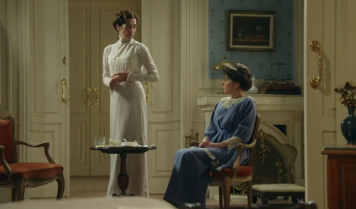 La Promesa - pałac tajemnic - 205 i 206 odc. Kłamstwo Jimeny wychodzi ...